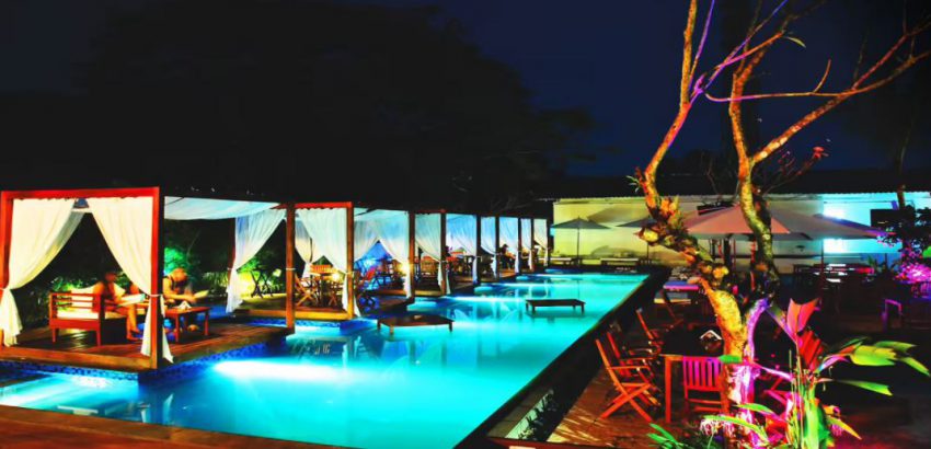 8 Best Pubs/Bars In North Goa For Wonderful Nightlife - Holiday Landmark