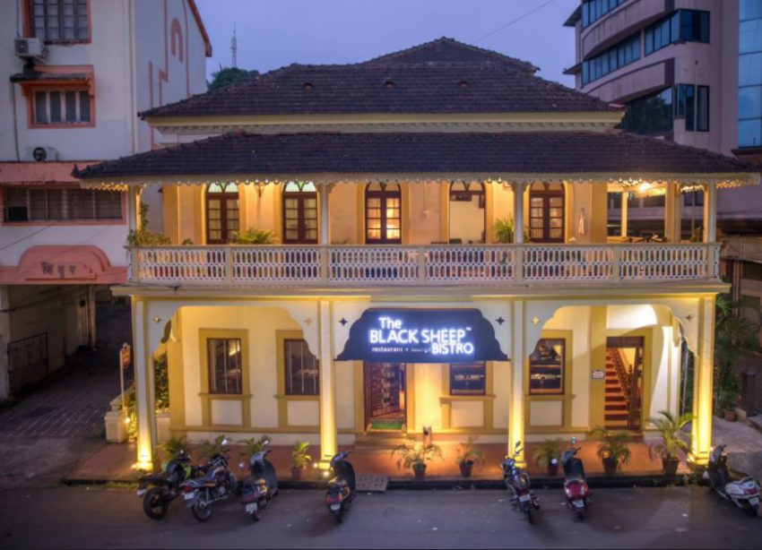 Must Visit 10 Best Restaurants In North Goa – Holiday Landmark