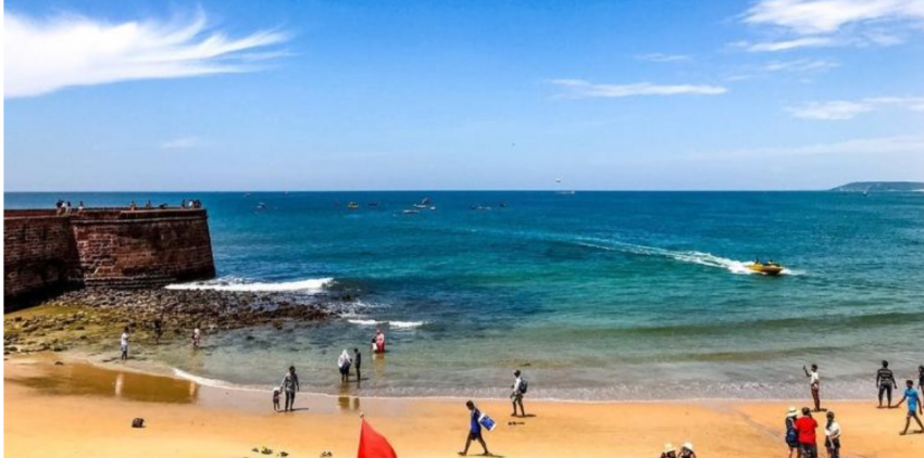 10 Best Beaches in North Goa to Spend Wonderful Vacation - Holiday Landmark