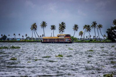 Top Tourist Places to Visit in Alleppey (Alappuzha) - Holiday Landmark