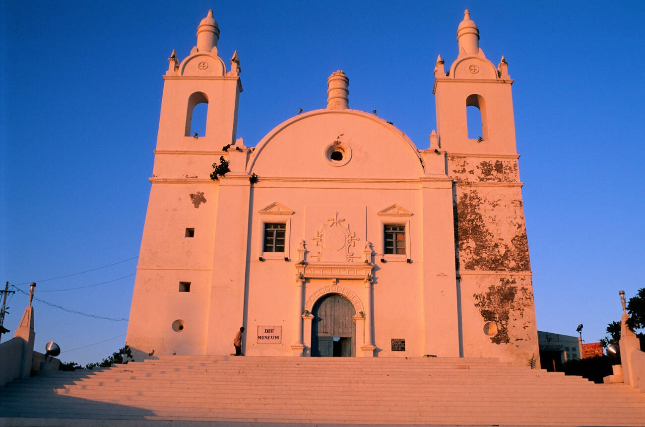 The Ultimate Tourist Guide to the Diu Island for Travelers – Holiday ...